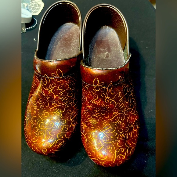 Dansko | Shoes | 2th Limited Edition Brown Dansko Clogs With Gold ...